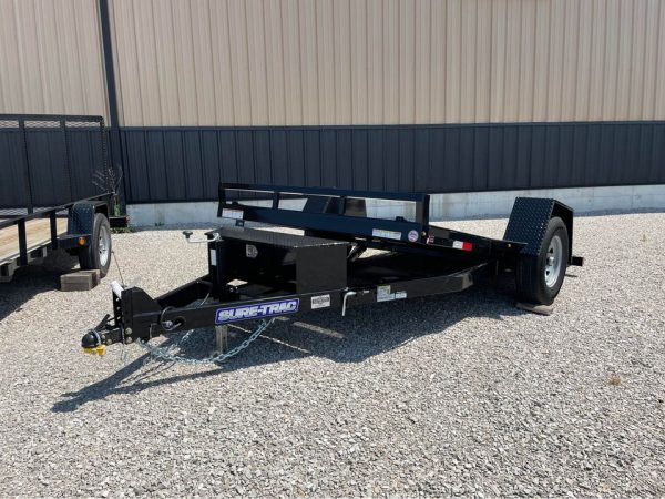 6.5′ x 12′ Single Axle Tilt Trailer (7.8K) – Country Farm and Home